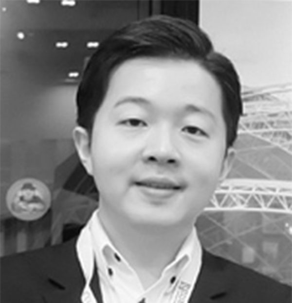 David Yim - Zak World of Façades