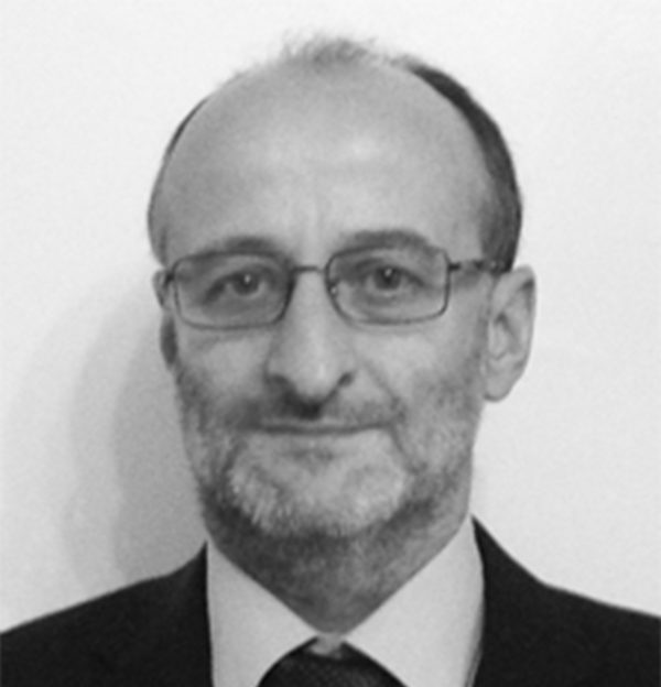 Michael Reeves - Zak World of Façades