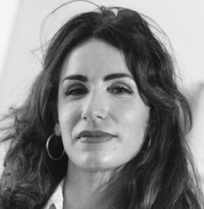 Léa Russo - Zak World of Façades